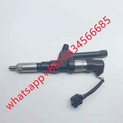 China For K13C 700 Series Truck 23910-1231 23910-1231C Diesel Fuel Injector 095000-0810 095000-0812 for sale