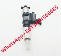 China 095000-5004 Diesel Engine Fuel Injector 095000-5000 095000-5004 For 4HJ1 Enmgine for sale