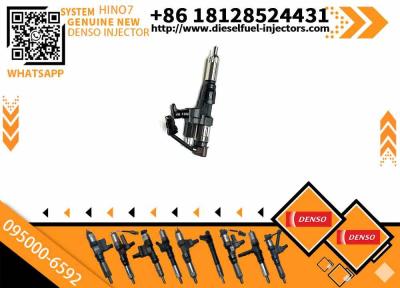 China Diesel Engine Auto Parts Common Rail Fuel Injector 095000-6592 095000-6594 for sale