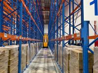 China Industrial Warehouse Pallet Racking Adjustable Vna Metal Steel Blue Frame Pallet Racking Double Deep for sale