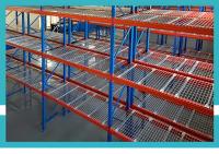 China Customized Large Size Galvanized Steel Metal Customized Big Step Beam Wire Mesh Deck Heavy Duty Support for sale