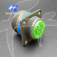 China MIL-DTL-38999 Series III D38999/20WE8PN Square Flange Receptacle Connector 5A-40A for sale