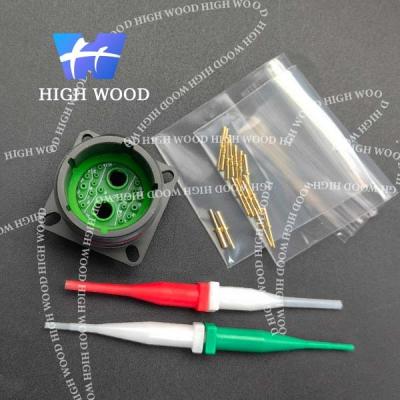 China MIL-DTL-38999 Series III Circular Connector D3899920WE20PN Triple-Start Threaded Quick Connection 85dB EMI Shielding for sale