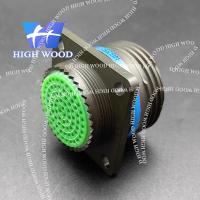 China MIL-DTL-38999 Series III D38999/20WD35PN Square Flange Receptacle 35 Contacts for sale