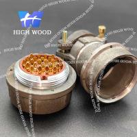 China 2PM27K24QB1 Circular Electrical Connector 700V 40A Threaded Connection for sale
