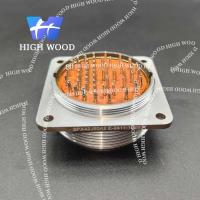 China 2PM Series 2PX42J50A2 Circular Electrical Connector 700V 5-40A Threaded for sale