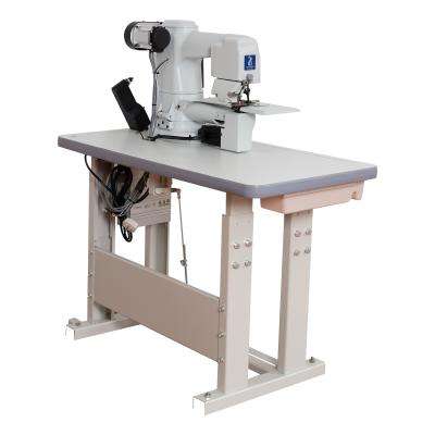China Double Thread 750W Semi Automatic Sewing Machine For Garment Industrial 800-1500 Stitches/Min for sale