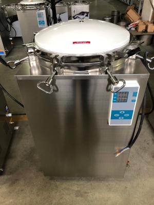 China 50L Hospital Use Surgical Instruments High Temperature Vertical Autoclave 138°C 0.25MPa for sale