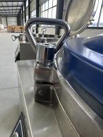 China 120L Stainless Steel Vertical Autoclave 220V 4.5kW Digital Display Bolt Lock Door for sale
