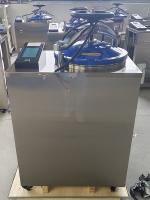 China 100L Touch Screen Pulse Vacuum Steam Sterilizer with Automatic Fault Alarm 4.5kW 220V for sale