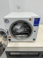 China 18L Dental Autoclave Sterilizer with LED Display - 134°C Working Temperature, 0.22MPa Pressure for Medical Clinics for sale
