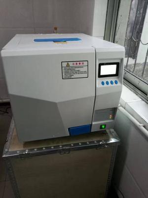 China 12L Class B Dental Autoclave Built In Water LCD Display Stainless Steel Chamber 0.25Mpa 138C for sale