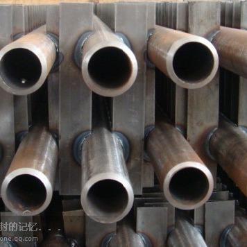 China DELLOK HH Fin Bends DIN 17175 304 Stainless Steel Square Tube - 73mm OD, 18m Length for Heat Exchangers for sale