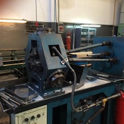 China DELLOK EN10204 Tube Finning Machine - 63.5mm/73.5mm OD with Circular/Hexagonal/Octagonal Fin Shapes for sale