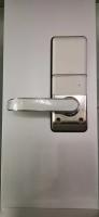 China Zinc Alloy RFID Hotel Lock White Electronic Door Handle Lock for sale