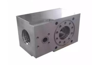 China API 7K Triplex Mud Pump Fluid End Module Assembly 1300HP Forged Steel for sale