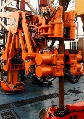 China TP100 Iron Roughneck Drilling Rig 2 7/8-10 in Pipe Range 162700 Nm Max Torque for sale