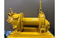 China 1-10 Ton Pneumatic Air Winch with 0.6-1.0 MPa Air Pressure and 12-30 m/min Cable Speed for sale