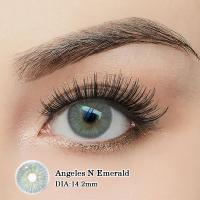 China Yearly Colored Contact Lenses with 40% Water Content, 14.2mm Diameter, and Realistic Emerald Pattern for Natural Green Eyes for sale