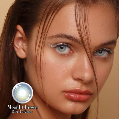 China Moonlit Brown Yearly Colored Lens with 40% Water Content, Base Curve 8.5 and CE ISO Certification for sale