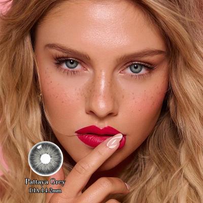 China Pattaya Grey 14.2mm Yearly Disposable Contact Lenses with Natural Grey Eye Enhancement for sale