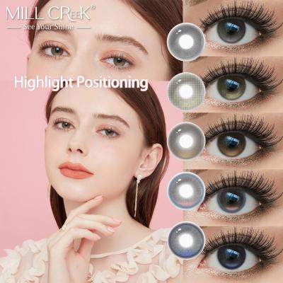 China Yearly Disposable Colored Contact Lenses with 40% Water Content and Highlight Positioning Design for Enhanced Eye Definition for sale