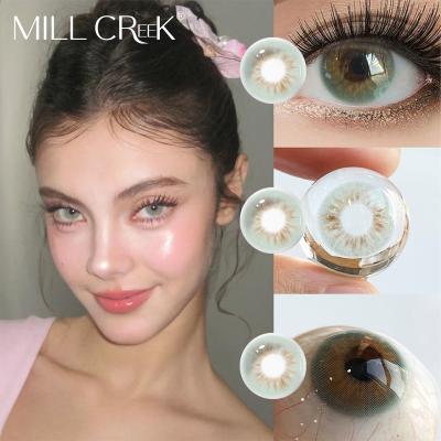 China Molly Green 14.0mm Diameter K-Beauty Contact Lenses with 40% Water Content and 0.08mm Center Thickness for sale