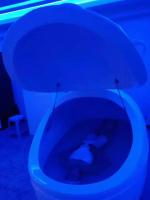 China Infrared Led Ozone Sauna Luxury Hydration Station Spa Capsule White Golden for sale