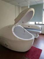 China Infrared Led Ozone Sauna Luxury Hydration Station Spa Capsule White Golden for sale
