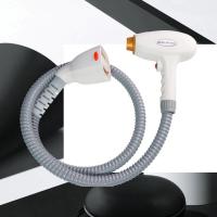 China Portable 808nm Diode Laser Painless Hair Removal Machine DP-60 12V for sale