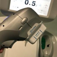 China Vertical Ultrasound 7D HIFU Beauty Machine 2 Handles 25000 Shots for sale