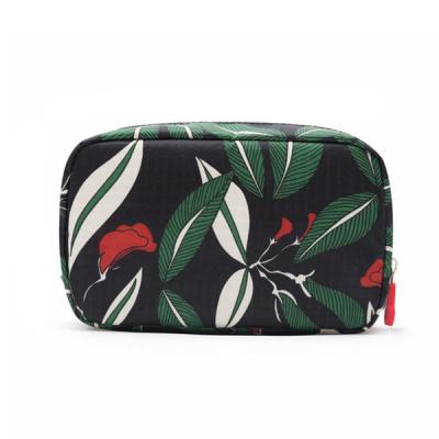 China Personalized Custom Cosmetic Bags ,  Printed Floral Waterproof Travel Toiletry Bag For Women for sale