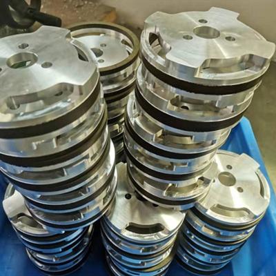 China 610mm Circular Log Saw Blade For Tissue Paper Cutting Machine 4.76mm Thickness And 2.5-inch Cutting Depth Designed for sale