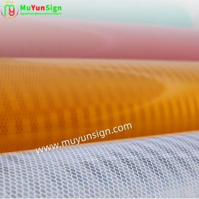 China Outdoor Self Adhesive Vinyl Reflective Sheeting Commercial Honeycomb Surface for sale