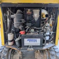 China Hydraulic Pump original PC15 Used Komatsu PC15 Mini Excavator 1.5 Ton Digging Machine for sale