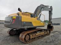 China 30 Ton Used VOLVO EC300 EC300DL Excavator with Original Hydraulic Valve in Good Condition for sale