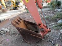 China 7.5t Operating Weight Japan Mini Second Hand Crawler Digger Original Hydraulic Valve for sale