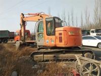 China Moving Type Crawler-type 14ton Excavator Hitachi ZX135US-6 in Lower Working Condition for sale