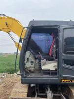 China 8ton HYUNDAI R80-7 Mini Crawler Excavator Perfect for Small to Medium-Sized Projects for sale