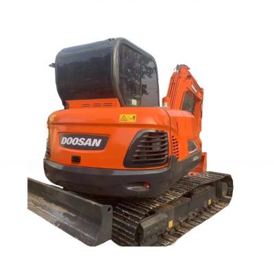 China Doosan DX60 Mini 6 Ton Crawler Excavator Imported from Korea with Original Hydraulic Pump for sale
