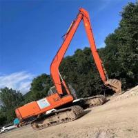 China 22 Ton Used Japan Hitachi ZX 240 Excavator with 3000 Working Hours and 5L Displacement for sale