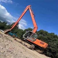 China 22 Ton Used Japan Hitachi ZX 240 Excavator with 3000 Working Hours and 5L Displacement for sale