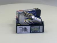 China 90919-01247 Platinum TT Spark Plugs PK20TT DENSO 4504 Spark Plug for sale