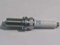 China PLFER7A8EG 94833 VOLKSWAGEN PASSAT 1.8 / 2.0 NGK Platinum Spark Plug for sale