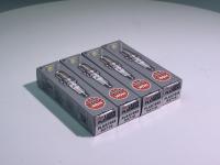 China MERCEDES BENZ E200 A 004 159 44 03 NGK Platinum Spark Plug PLKR7B8E 94716 for sale