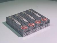 China LR32080 NGK Iridium Spark Plug ILKAR7C10 94940 for LAND ROVER RANGE ROVER for sale