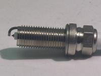 China MASERATI GHIBLI II 31 02 35 NGK Iridium Spark Plug SILKAR8C6DS 96372 for sale