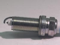 China LZFR6AP11GS NGK Iridium Spark Plug 95712 BMW X5 2007-2012 0 037 663 for sale