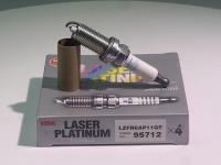 China LZFR6AP11GS NGK Iridium Spark Plug 95712 BMW X5 2007-2012 0 037 663 for sale