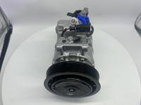 China AUDI A6 C6 2.4 4F0260805AF Compressor AC Denso 437100-7411 Auto AC Compressor for sale